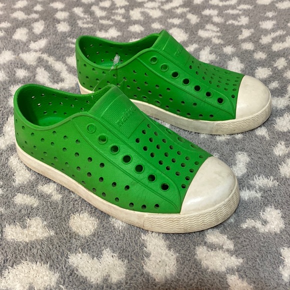 Native | Shoes | Native The Mischievous Genius Shoe | Poshmark